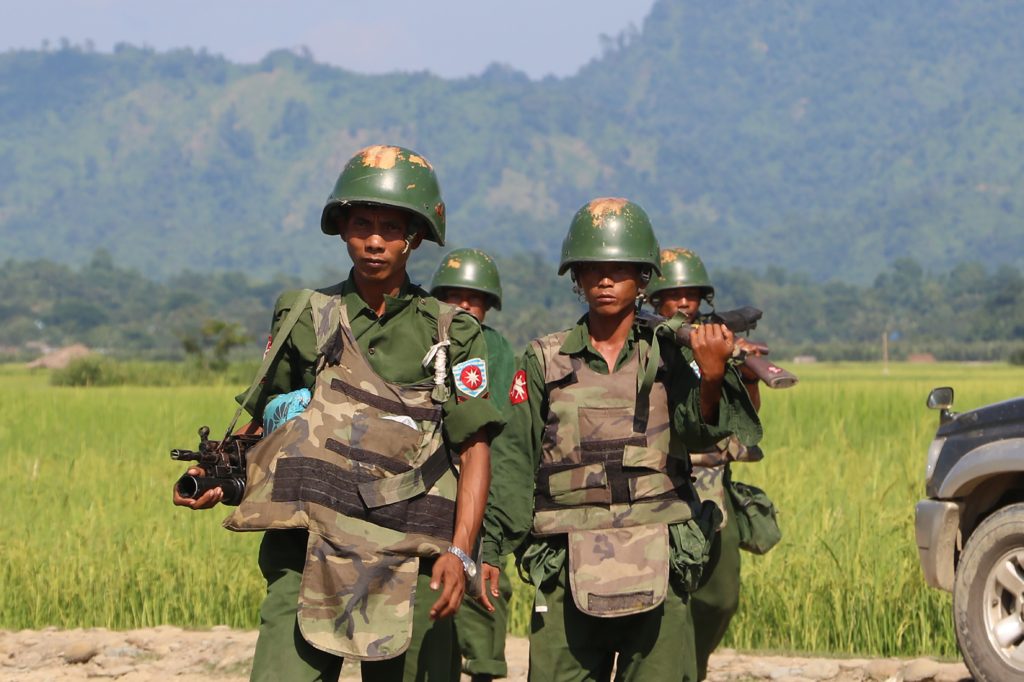 Burmese Military & AA Fight continues, Injures Four Rohingya ...
