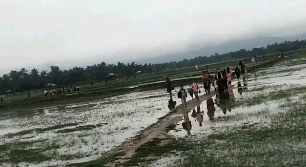 Rohingya Fleeing to Other Villages in Maungdaw - Rohingya Vision